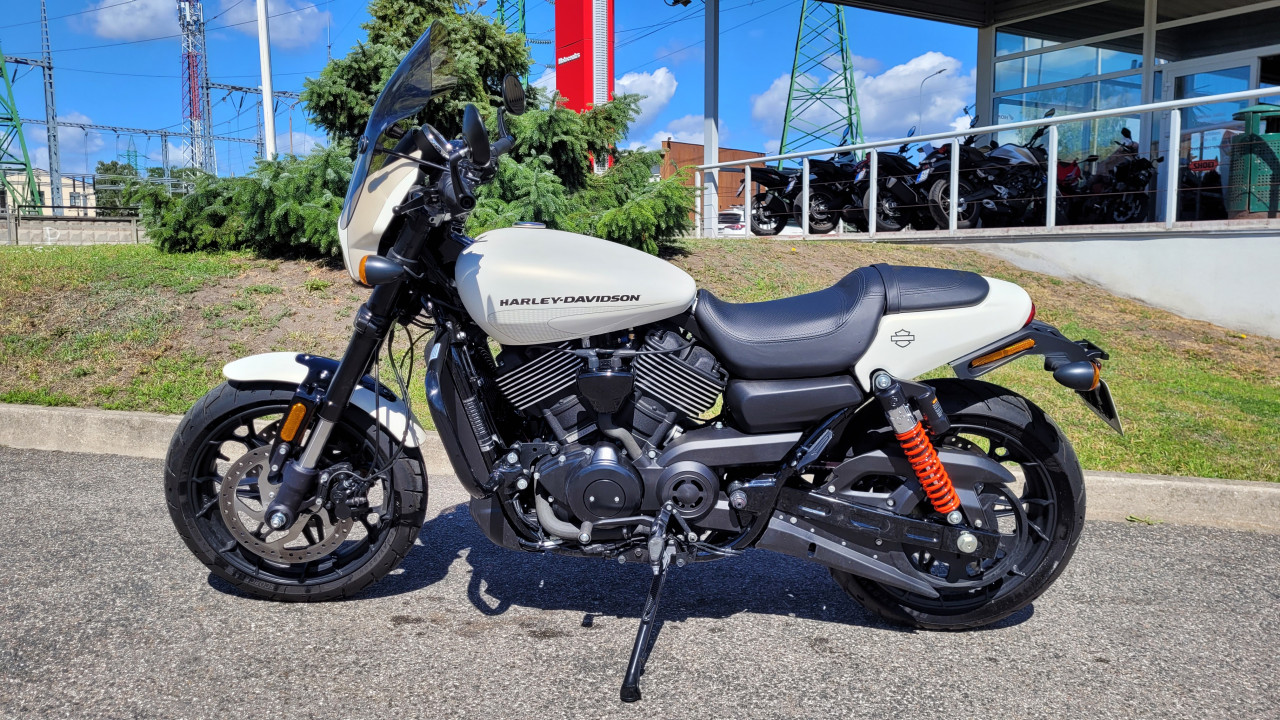 Harley Davidson Street Rod